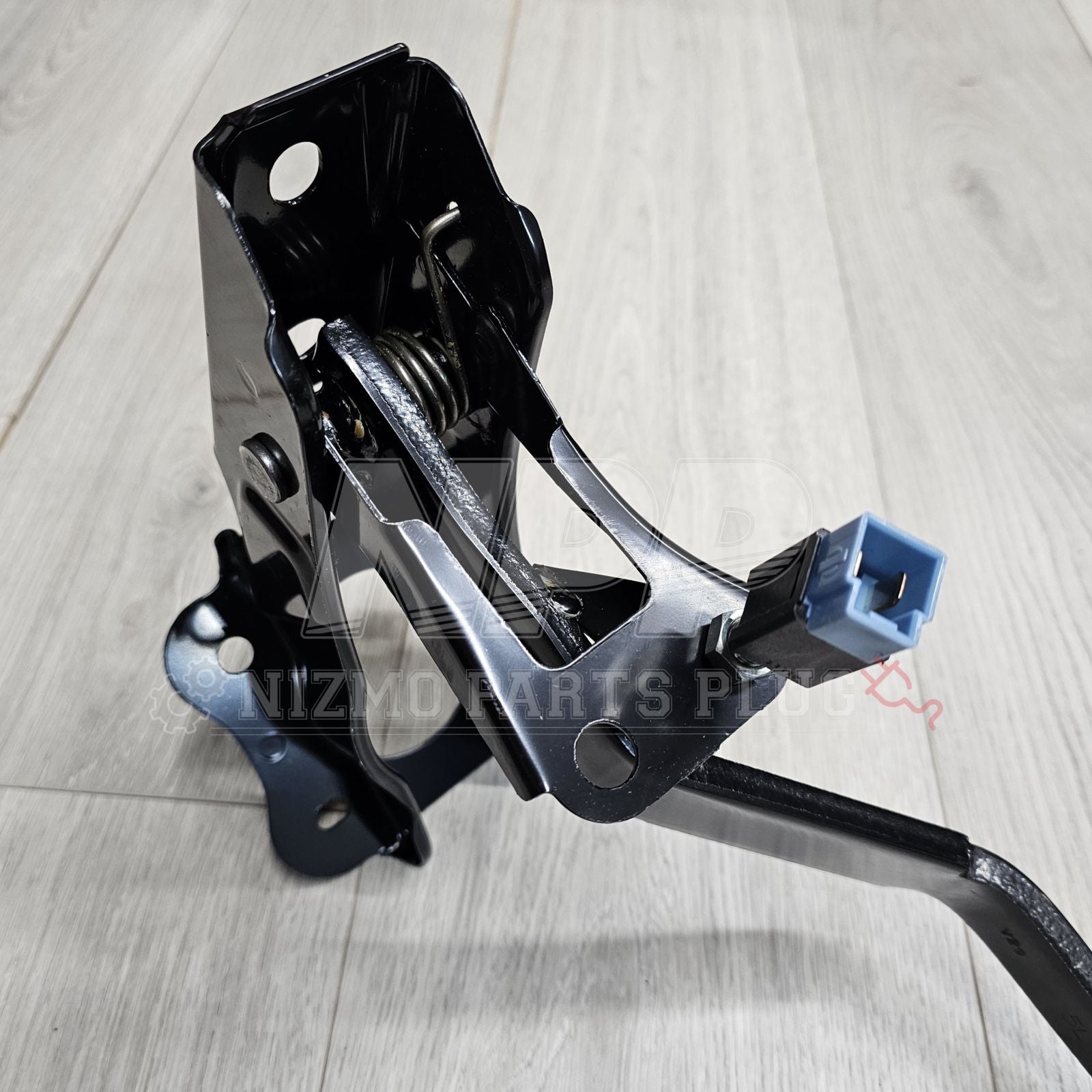 Nissan R34 Skyline GT-R Brake Pedal Assembly – SynGaragellc